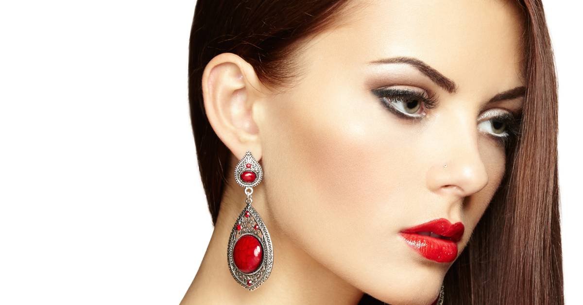 What To Do With Single Earrings - Outfit Galore