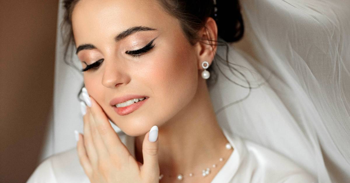 Are Butterfly Back Earrings Bad - Outfit Galore