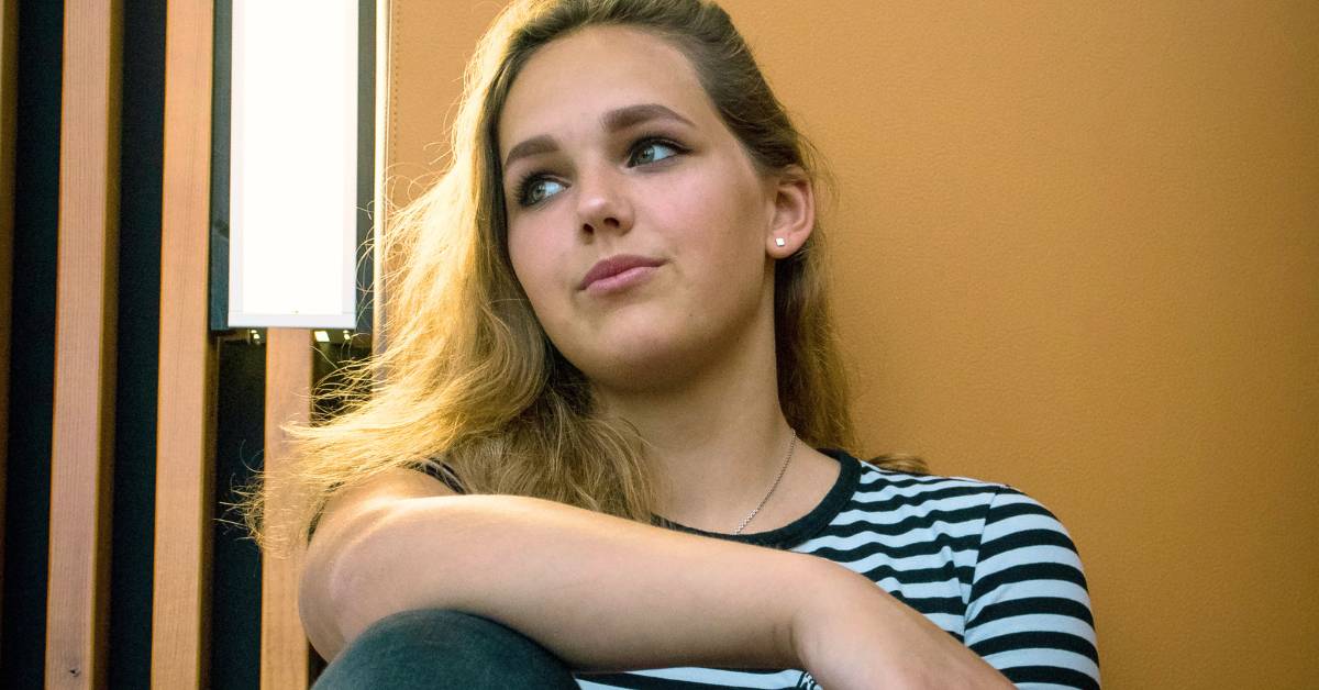 Why Is My Ear Bleeding After Taking Earring Out? - Outfit Galore