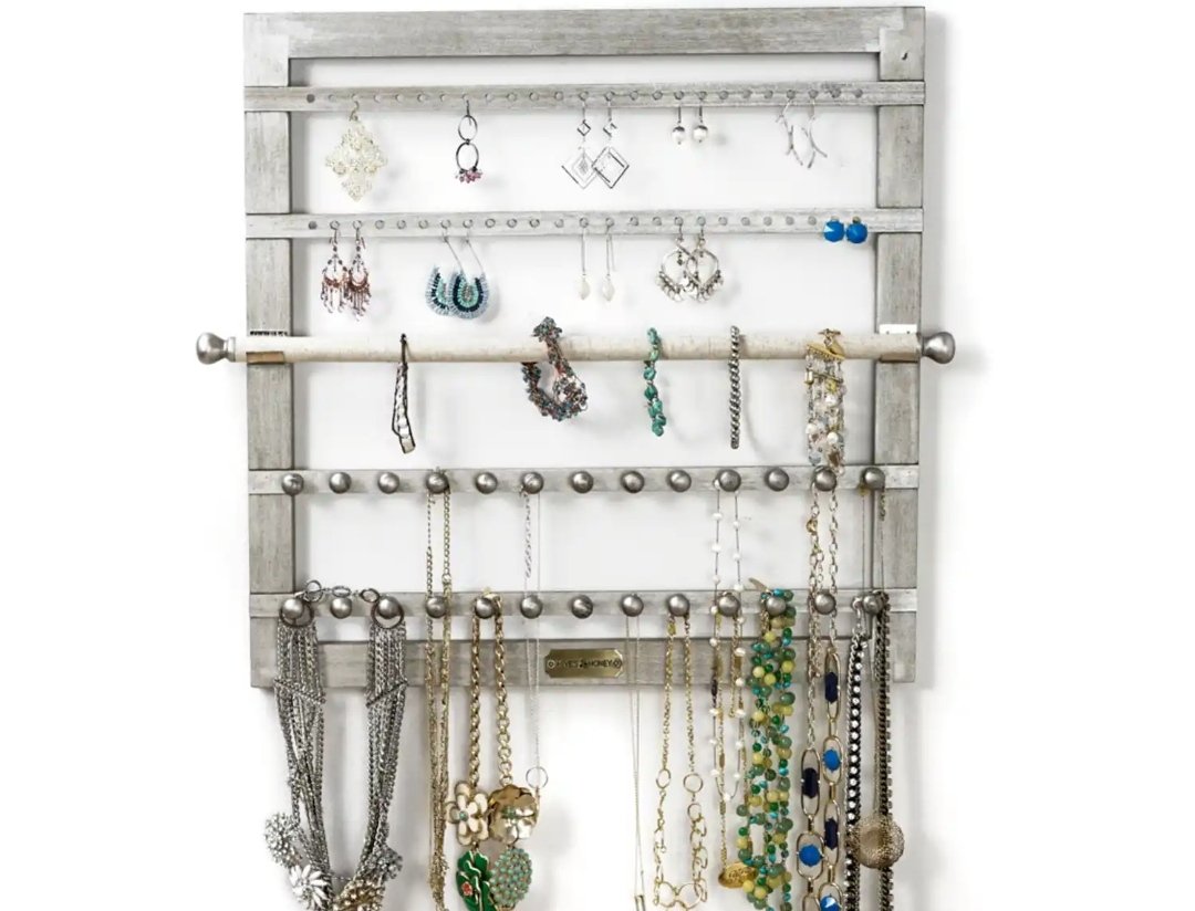 10 Necklace Storage Ideas To Keep Your Jewelry Safe And Organized ...