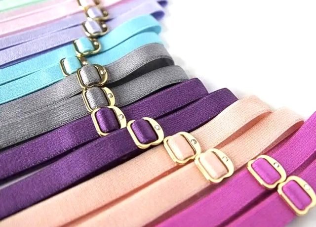 What Is A Bra Bracelet? - Outfit Galore